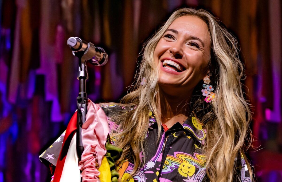 “Prayer and Fasting Starts Today!” Lauren Daigle’s Call to Prayer and ...